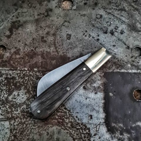 Pruning Pocket Knife – Bog Oak | Michael May Knives