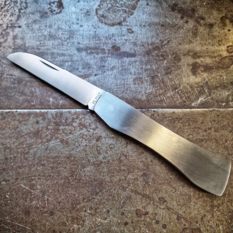 Workers Ergonomic Lambfoot | Michael May Knives